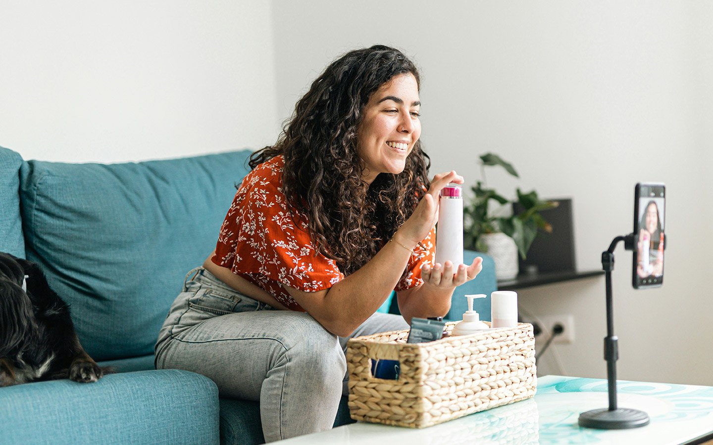 Beyond Product Listings: Showcase Your Products Online - Sufio